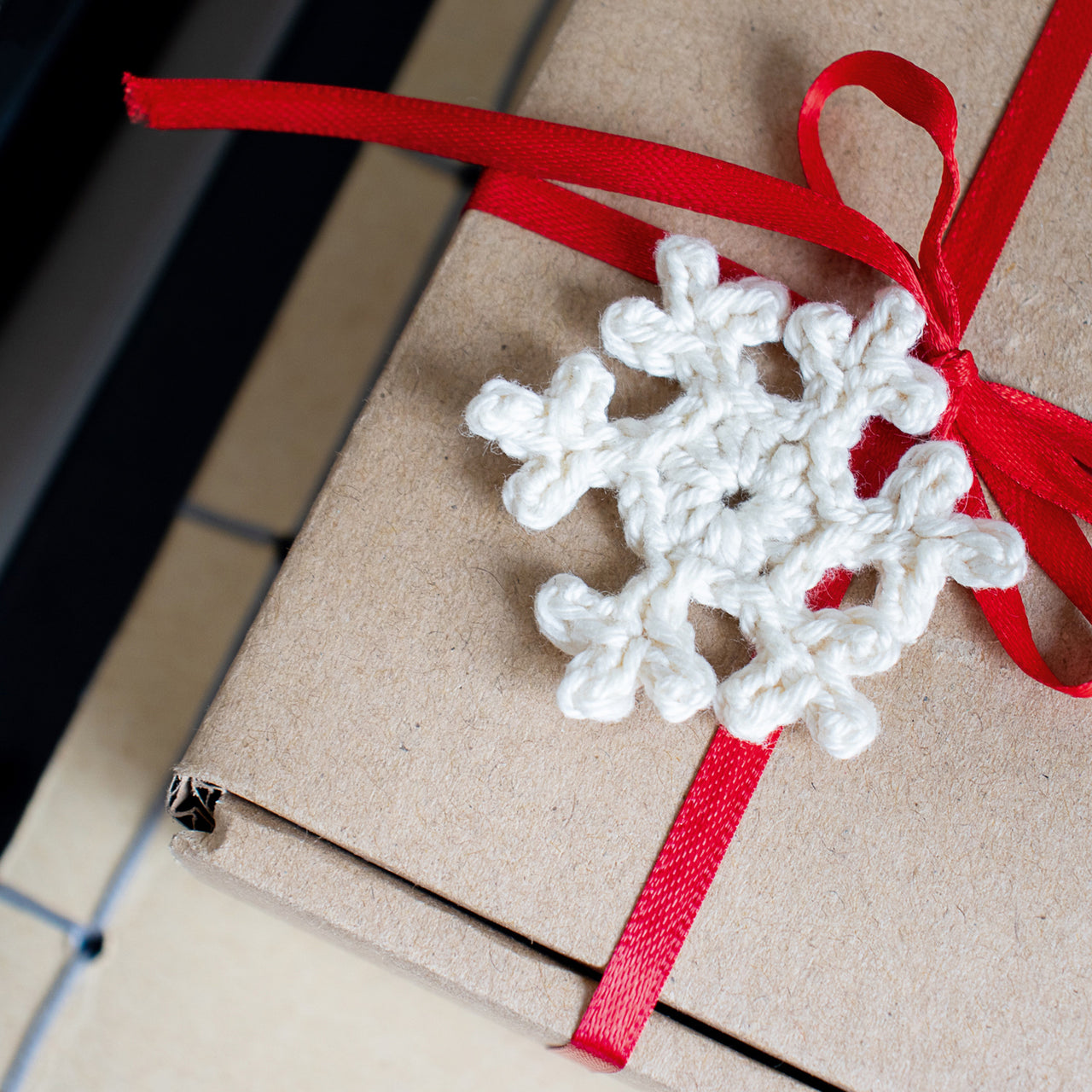 Free Pattern - Snowflake Ornament – Lalylala Amigurumi