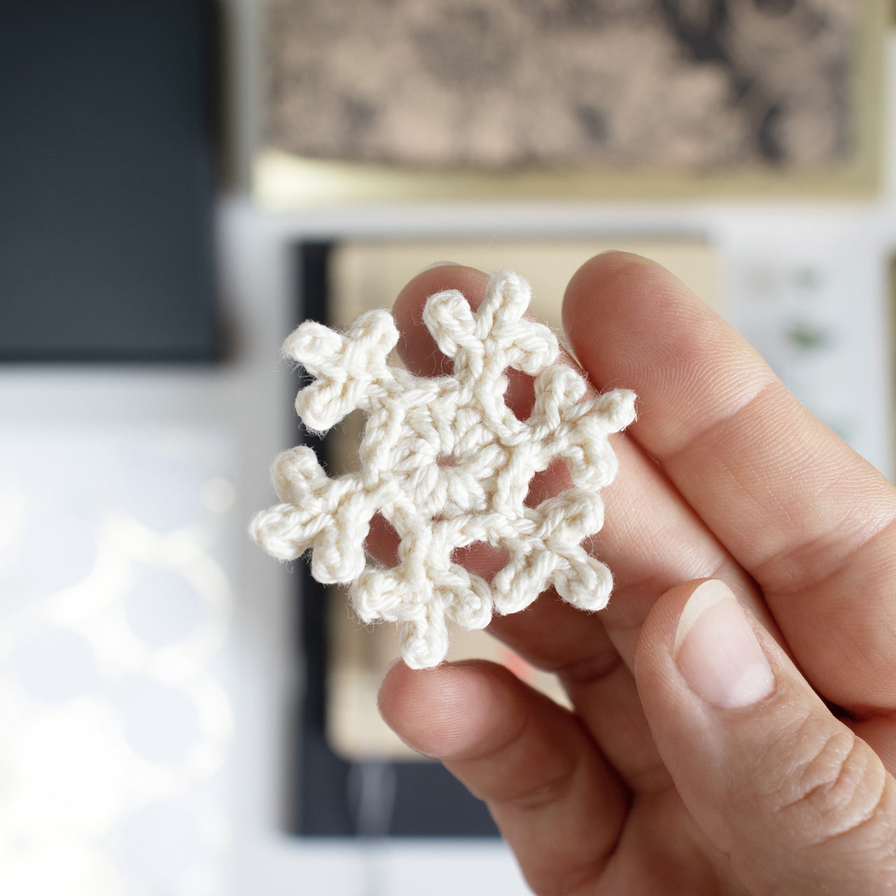 Free Pattern - Snowflake Ornament – Lalylala Amigurumi