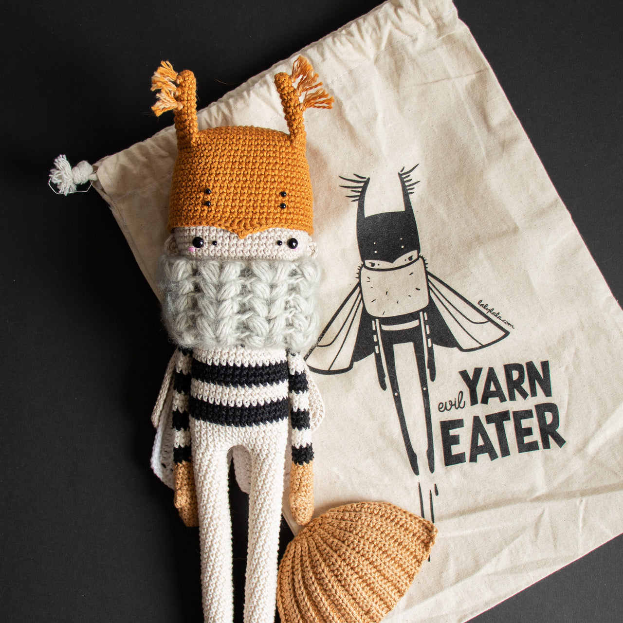 Crochet Pattern . MegaMoth . Superherumi – Lalylala Amigurumi